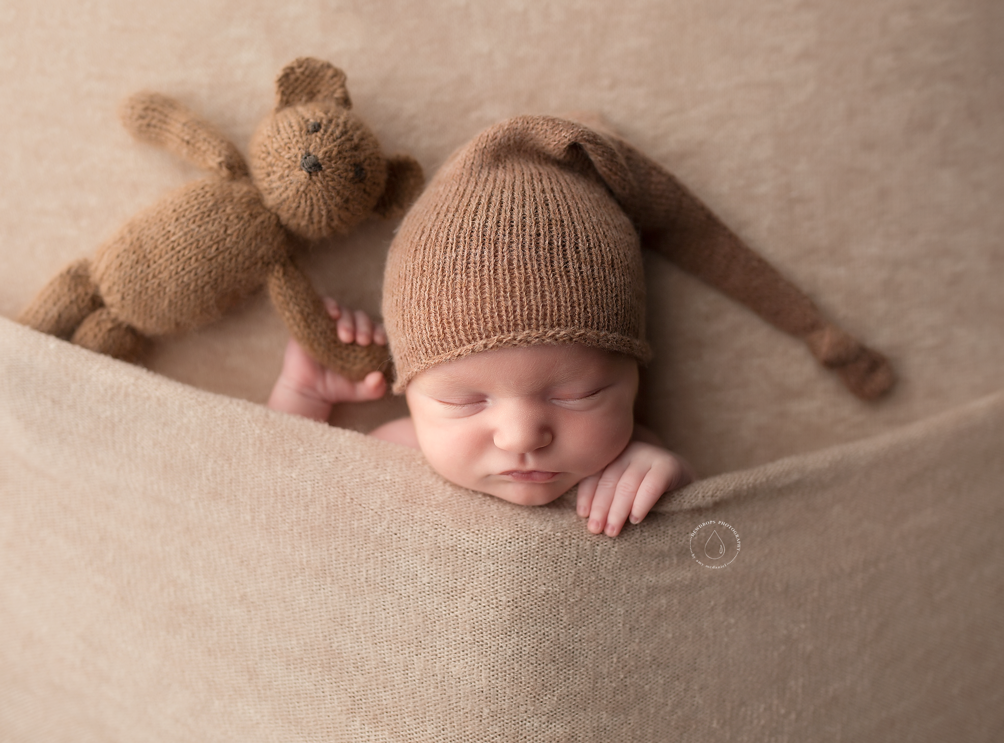 Auburn AL Newborn Photographer | Dewdrops Photography by Amy McDaniel
